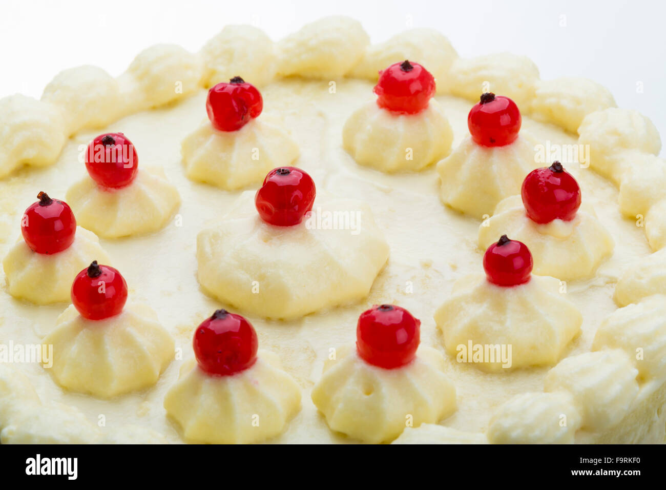 Cake with berries Stock Photo - Alamy
