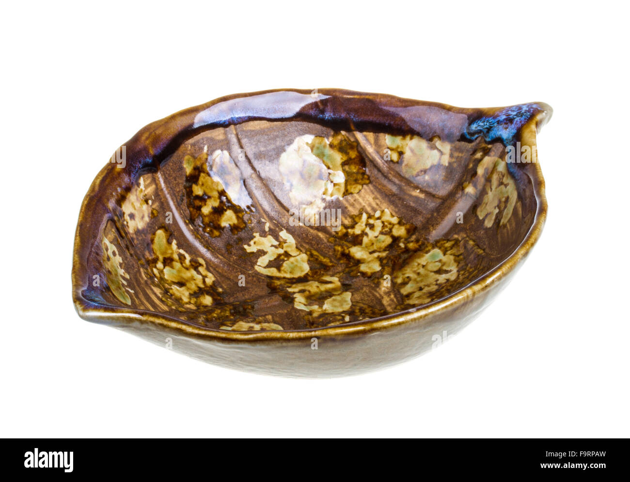 empty bowl isolated on white Stock Photo - Alamy