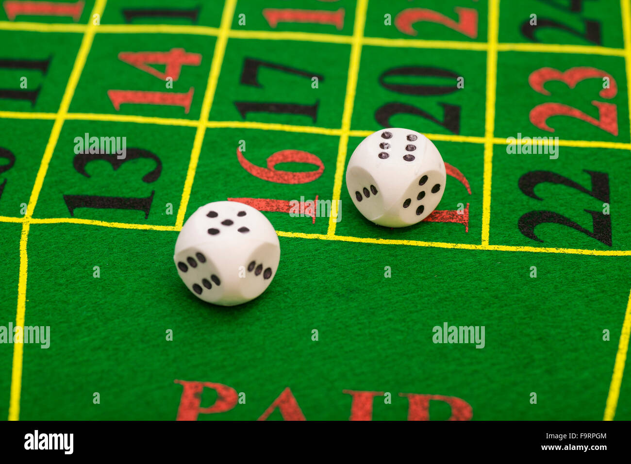Casino table texture hi-res stock photography and images - Alamy