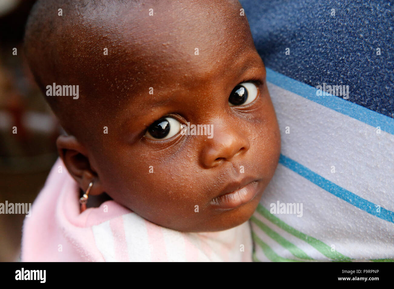 African child staring hi-res stock photography and images - Alamy