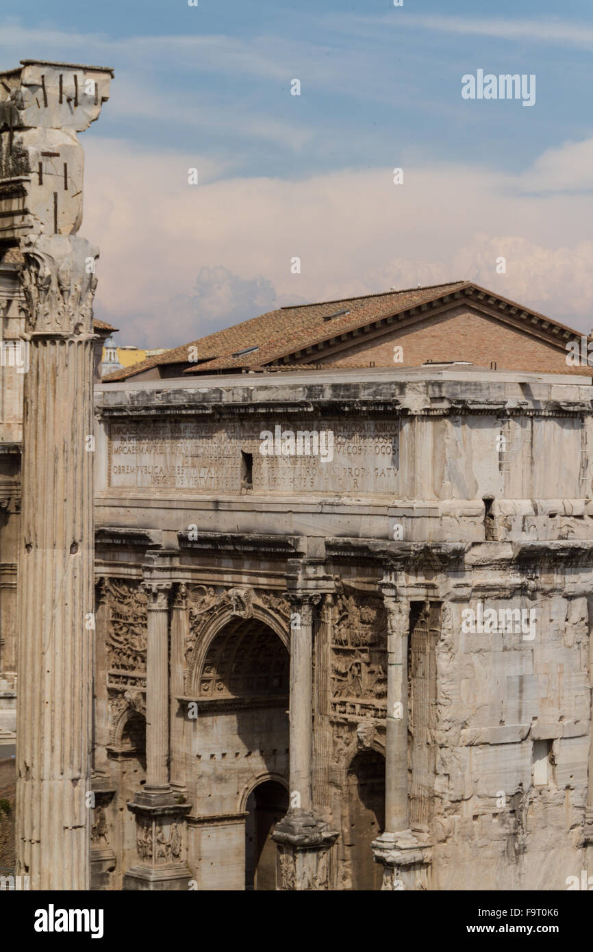Building ruins and ancient columns in Rome, Italy Stock Photo - Alamy