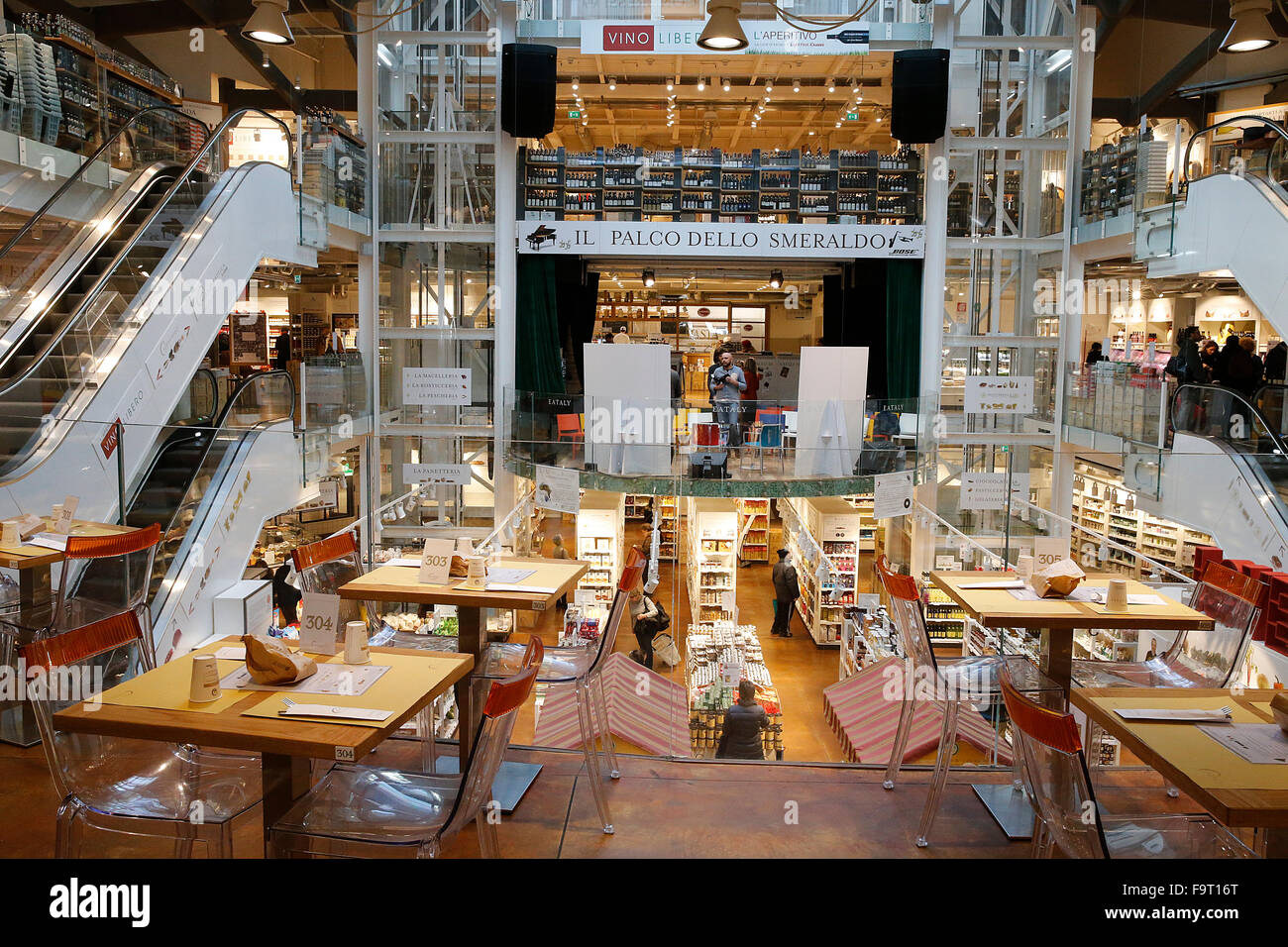 Eataly store in Milan Stock Photo - Alamy