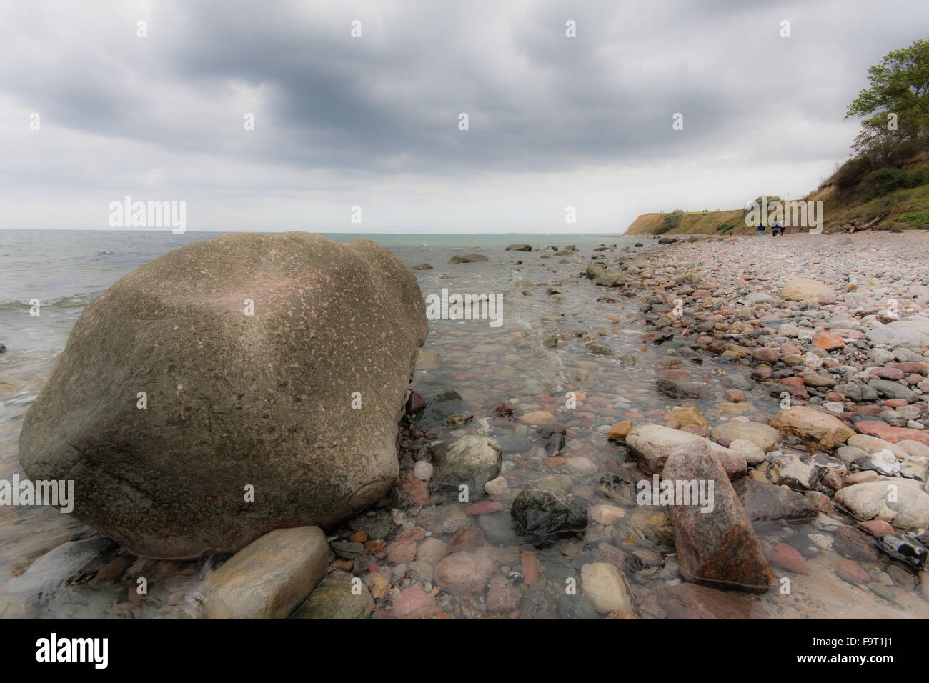 Stoney water hi-res stock photography and images - Alamy