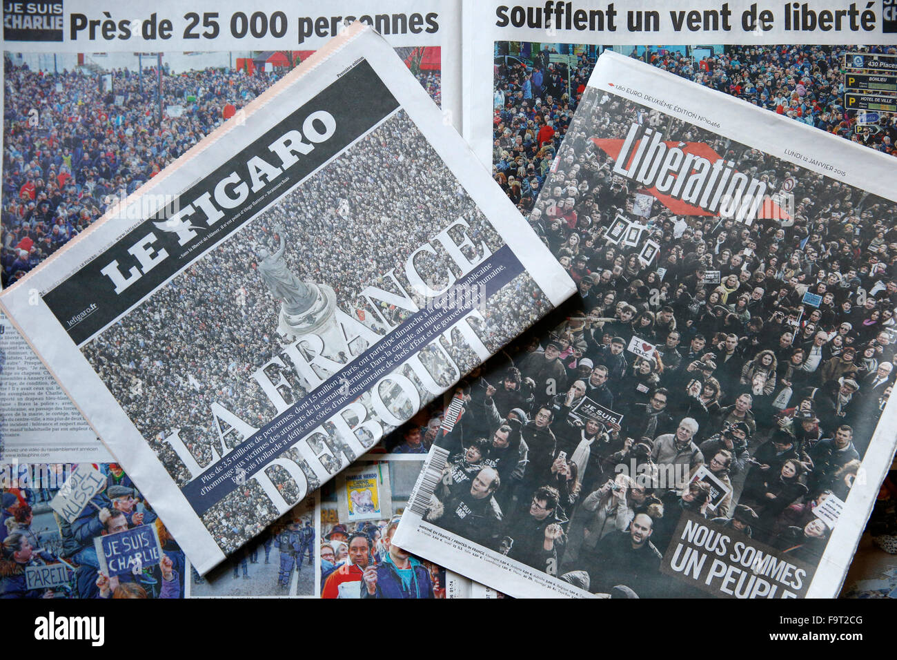 French Newspapers High Resolution Stock Photography and Images - Alamy