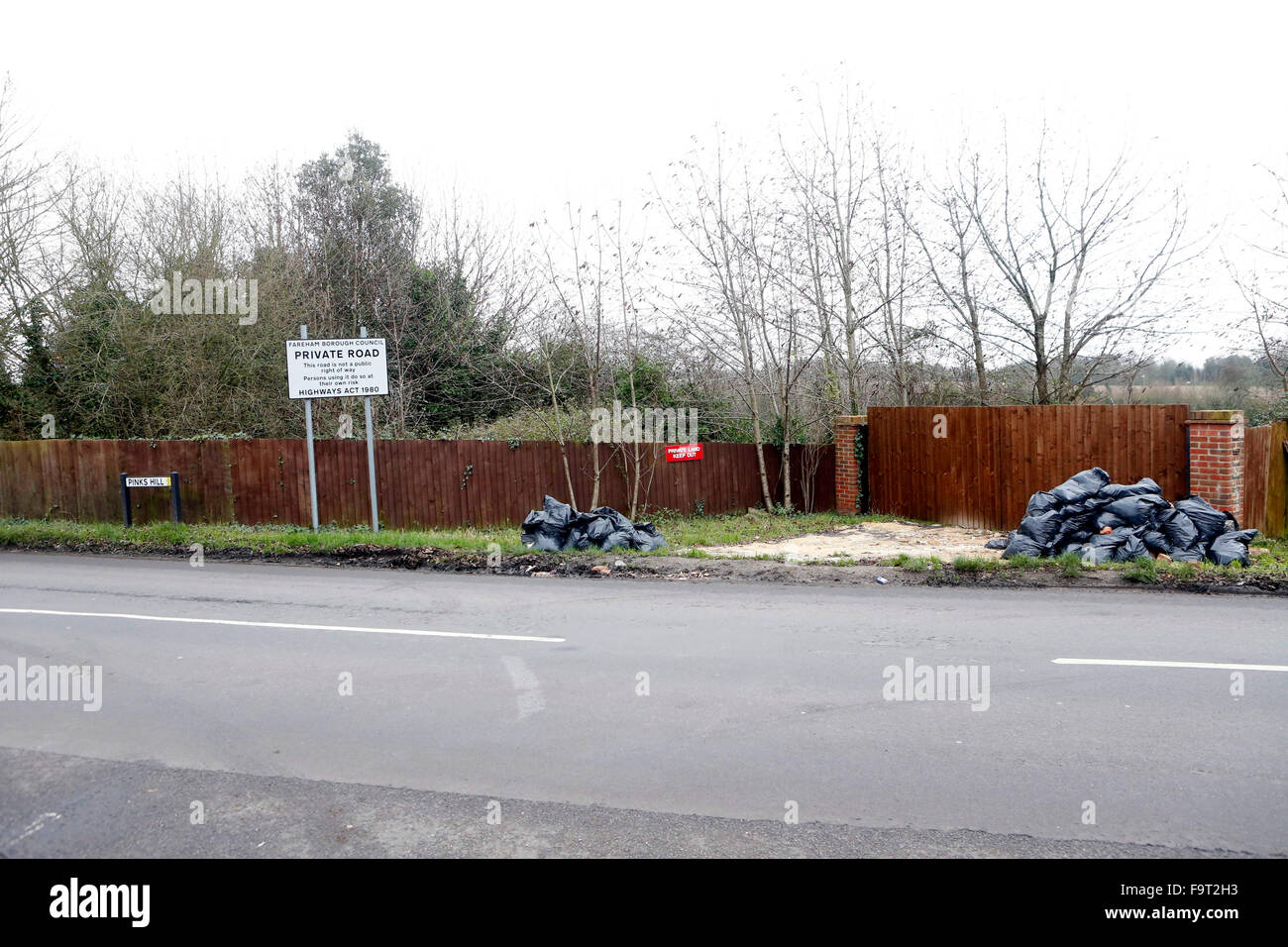 Fareham, UK. 18th December, 2015. A quick-thinking member of the public ...