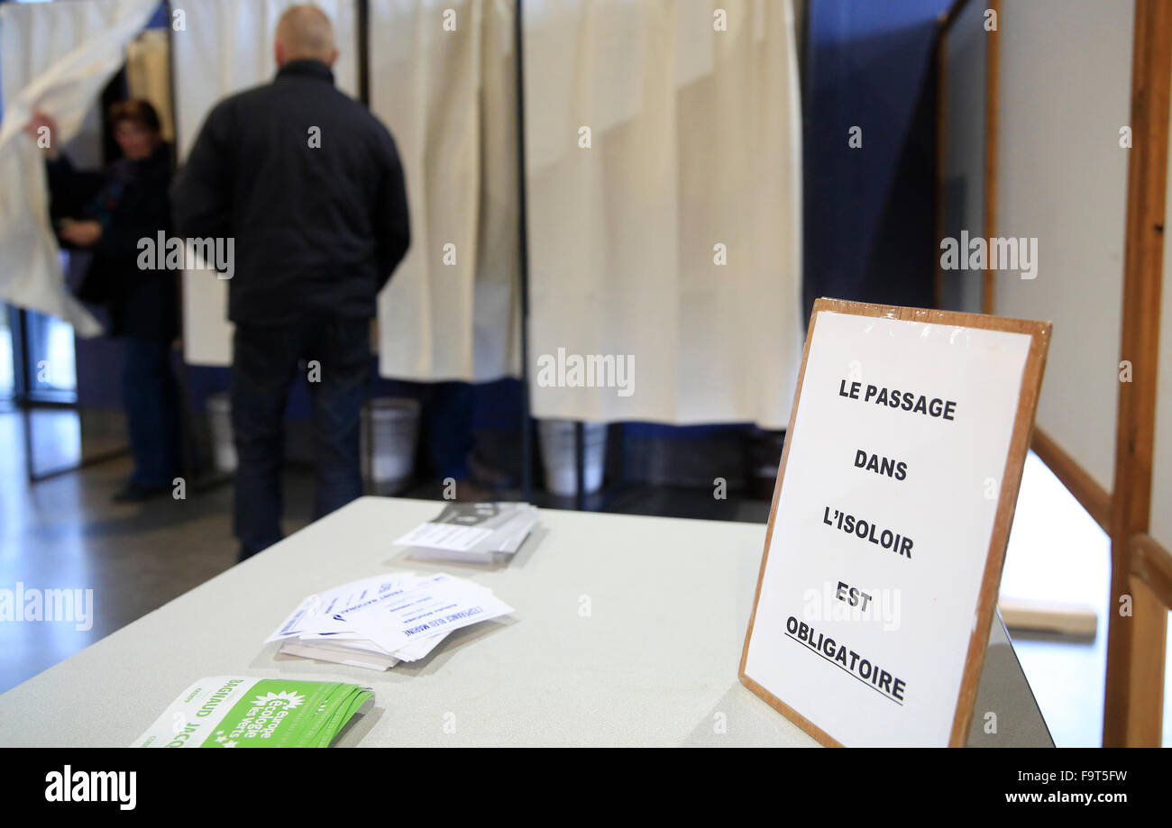 Booths hi-res stock photography and images - Alamy