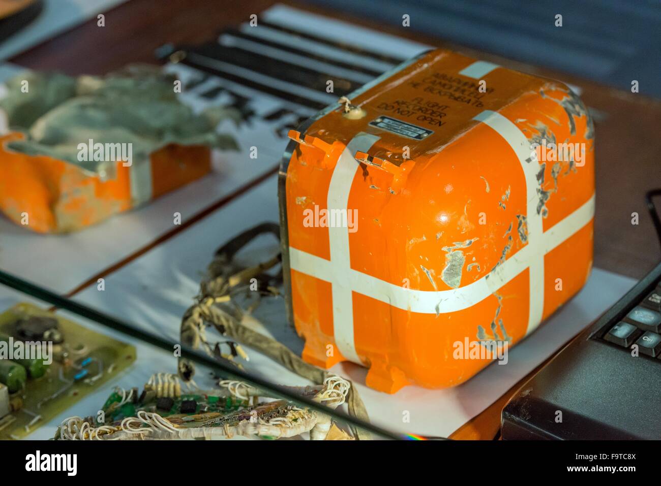 Russian military experts started the decoding of the flight recorder of ...