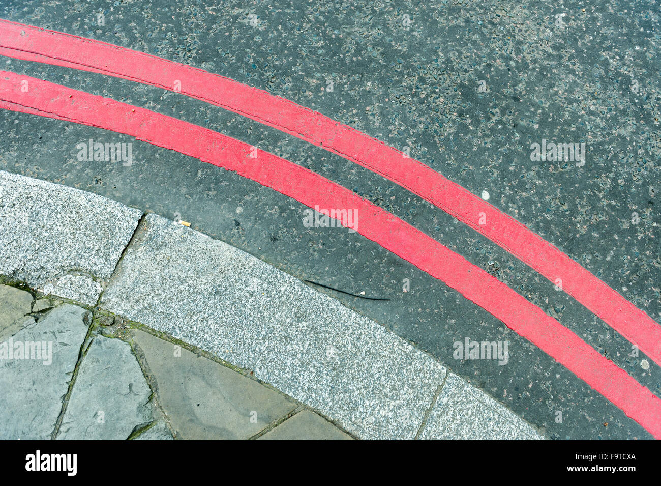 Double parking hi-res stock photography and images - Alamy