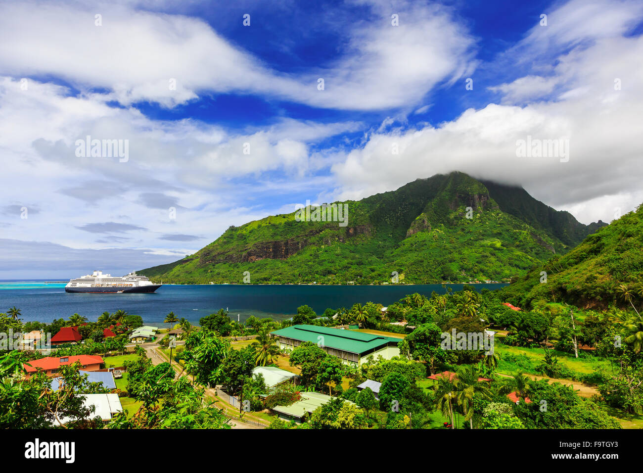 Tahiti hi-res stock photography and images - Alamy
