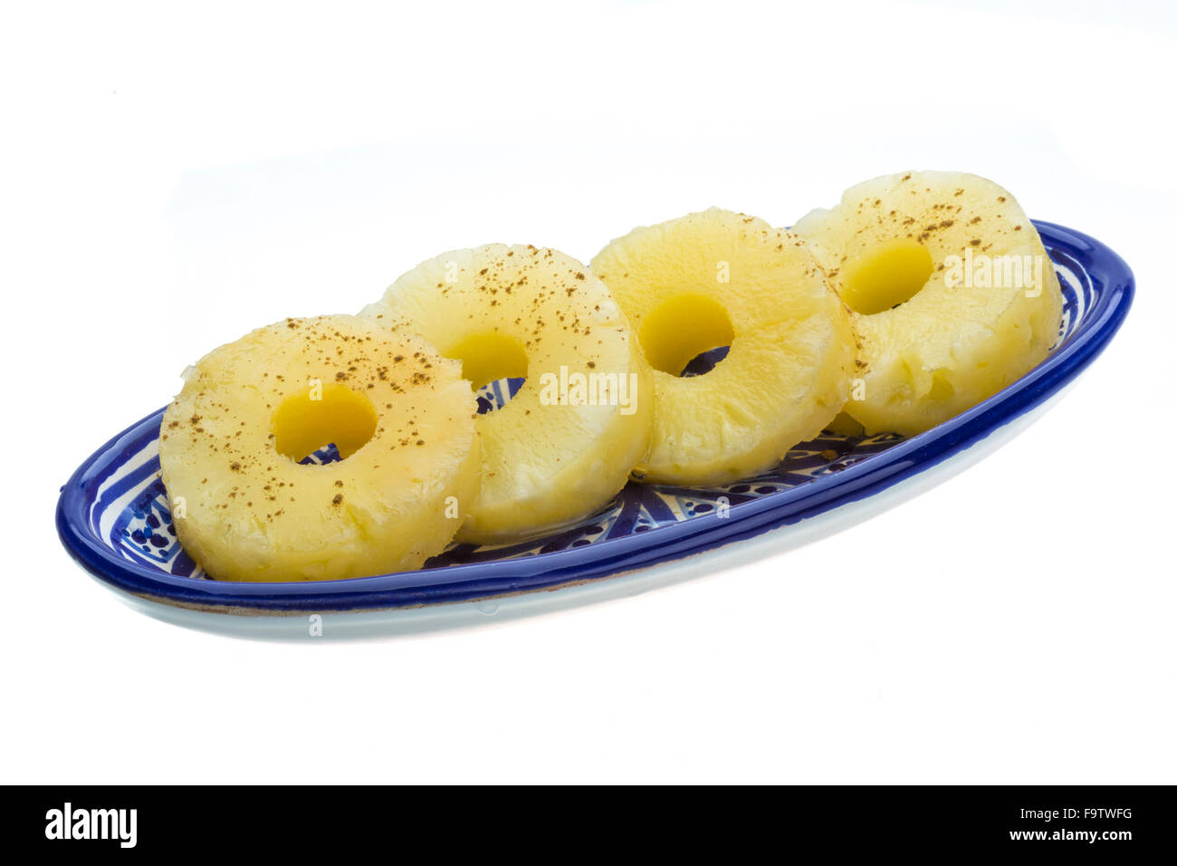 Canned slices pineapple macro hi-res stock photography and images - Alamy