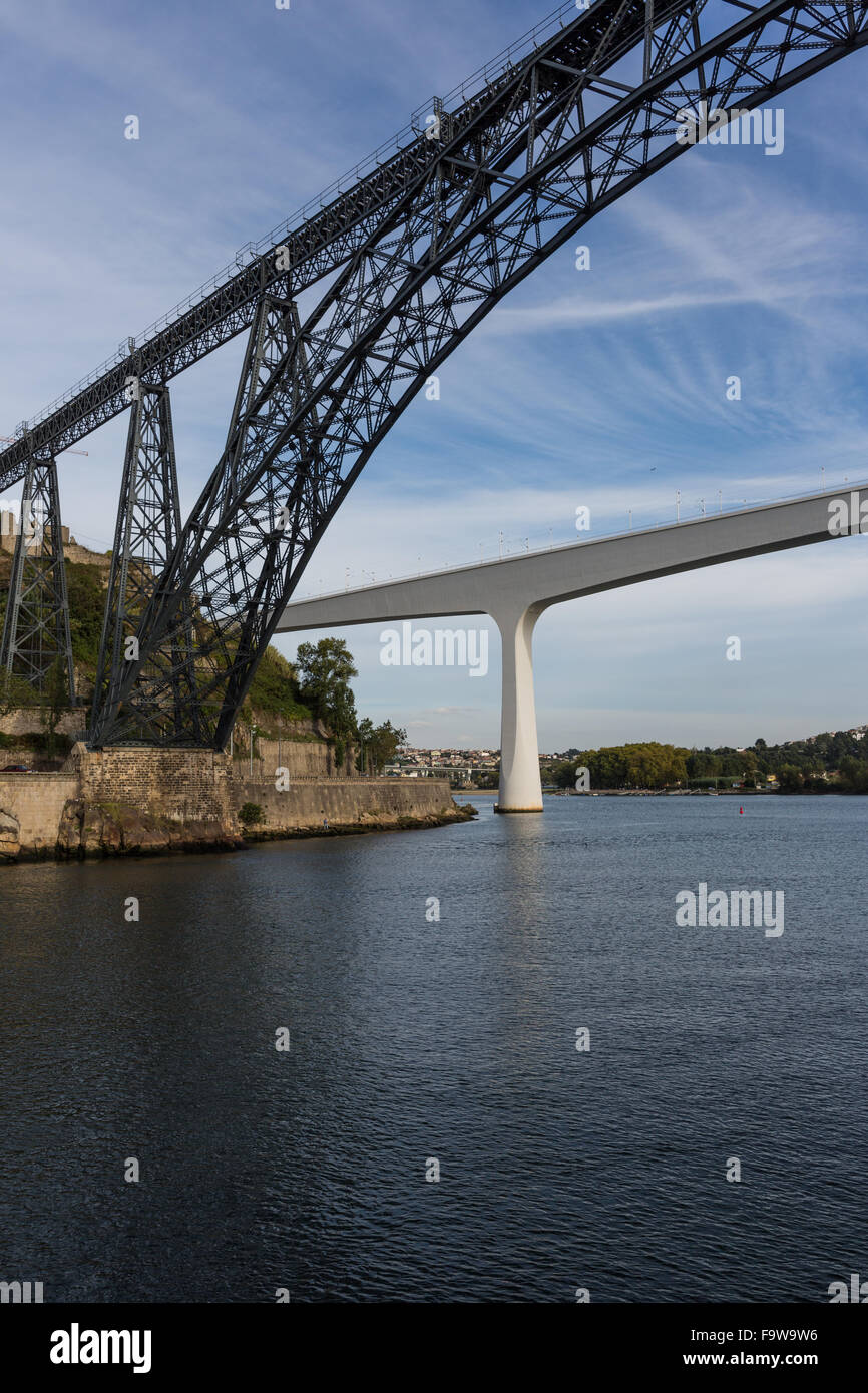 Bridge, Porto, River, Portugal Stock Photo - Alamy