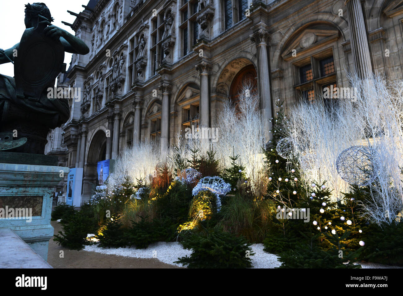 Paris november city hall hi-res stock photography and images - Alamy