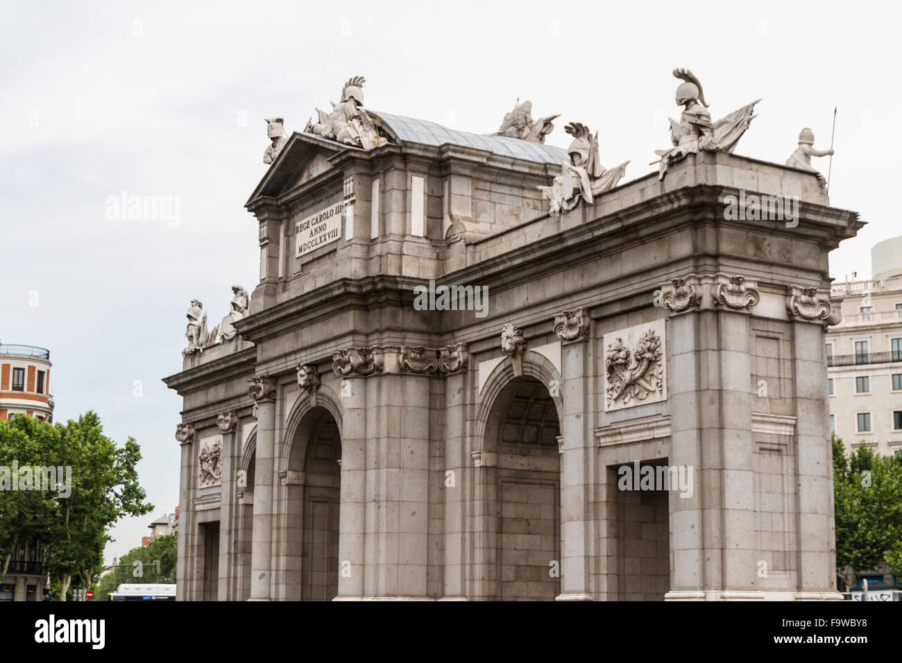 Puerta de Alcala (Alcala Gate) in Madrid, Spain Stock Photo - Alamy