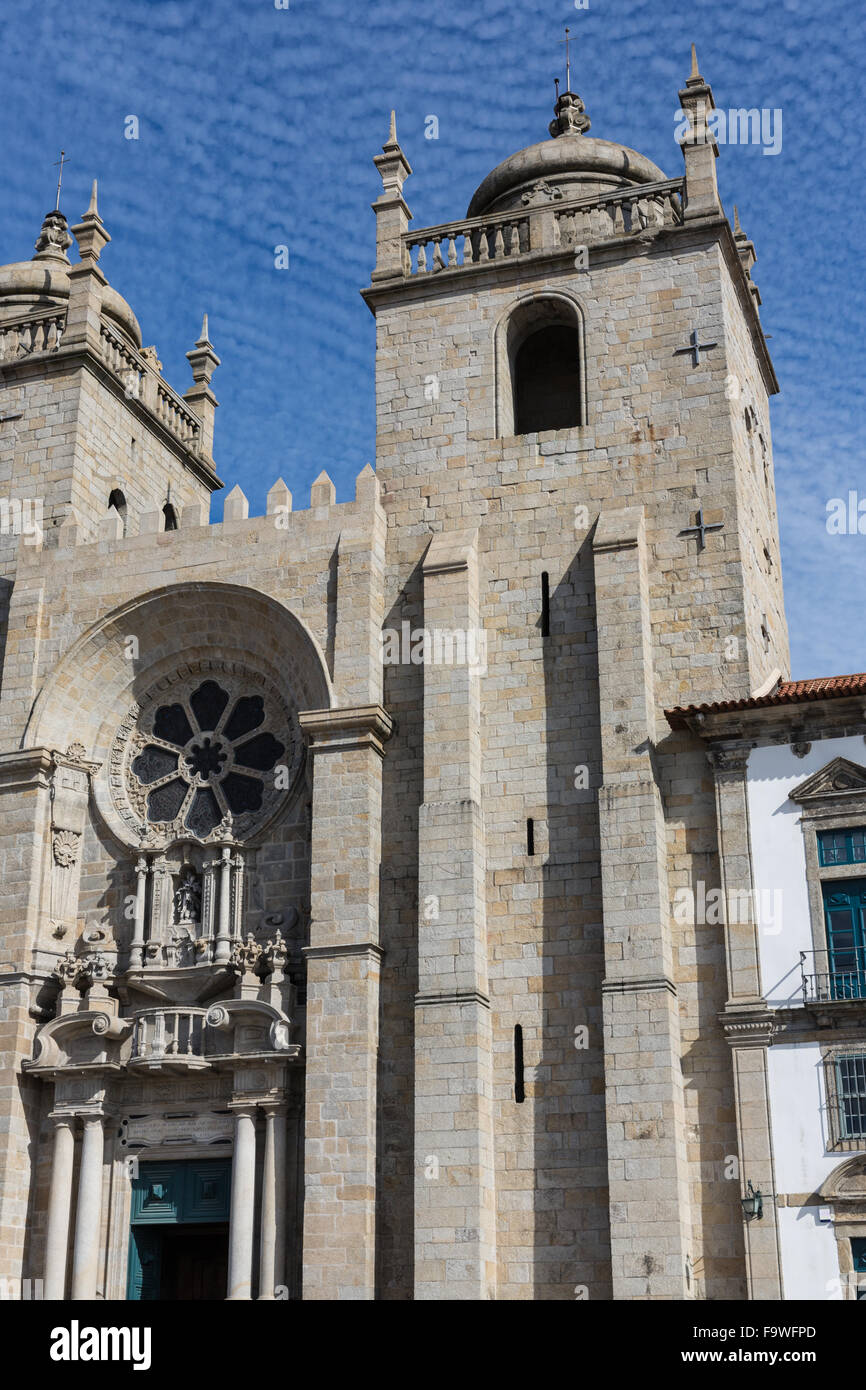Panoramic view of the Porto Cathedral (Se Porto) - Portugal Stock Photo ...