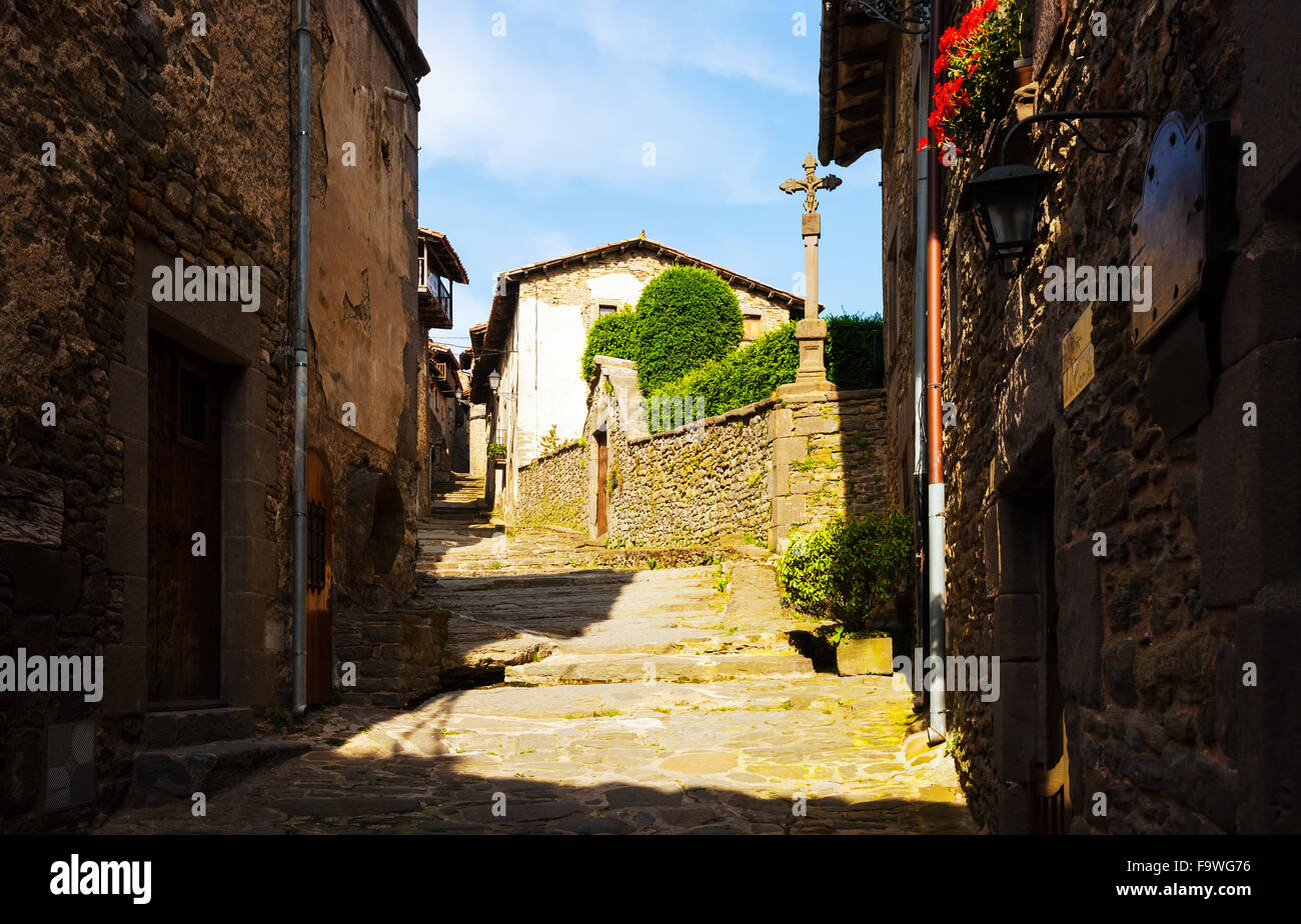 Old street in medieval Catalan village. Rupit Stock Photo - Alamy