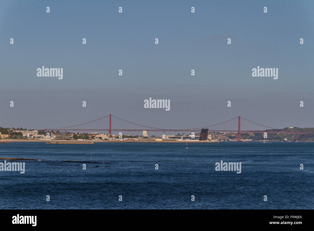 Tejo river with the city of Lisbon in the background Stock Photo - Alamy