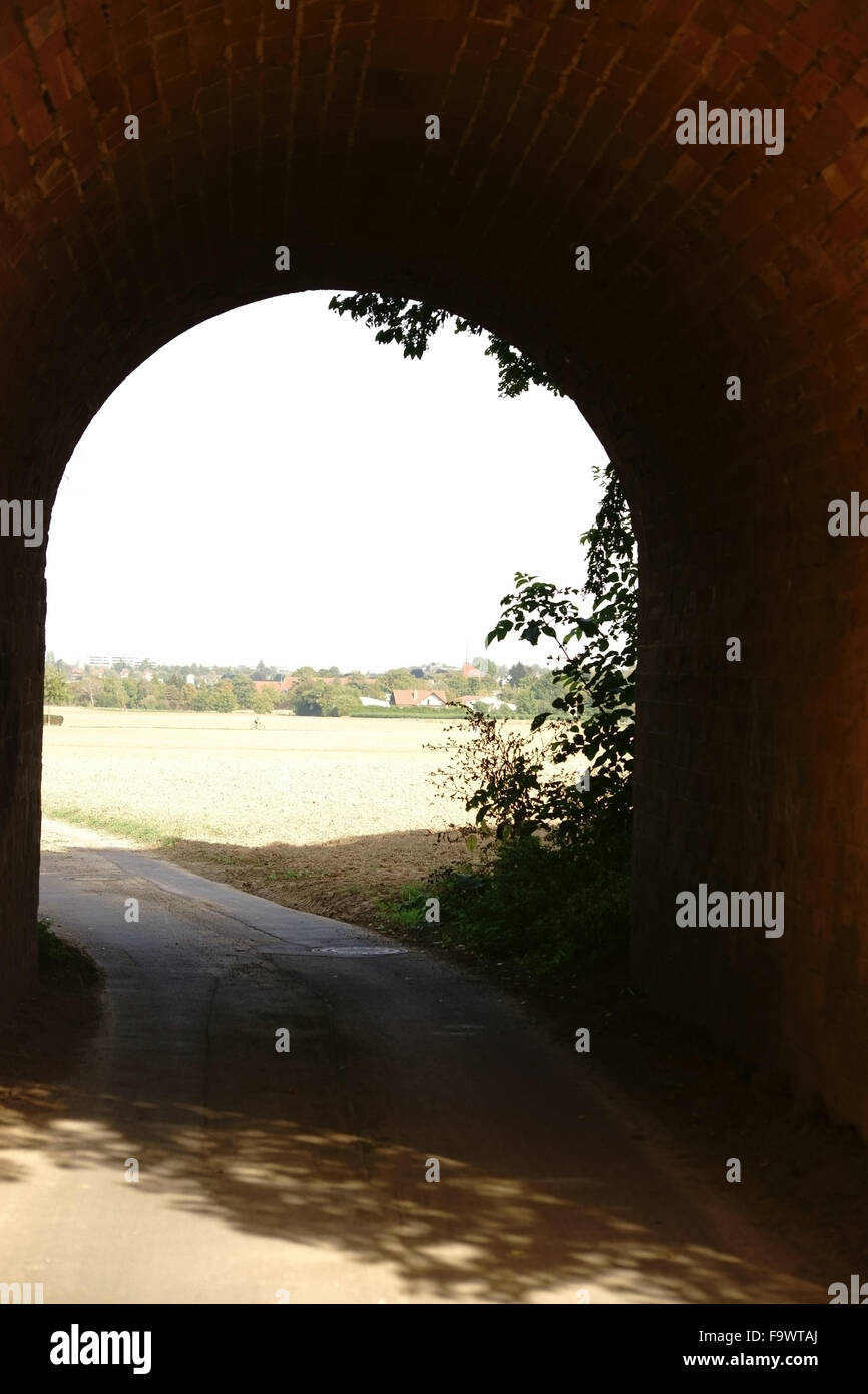 Underpass bridge hi-res stock photography and images - Alamy