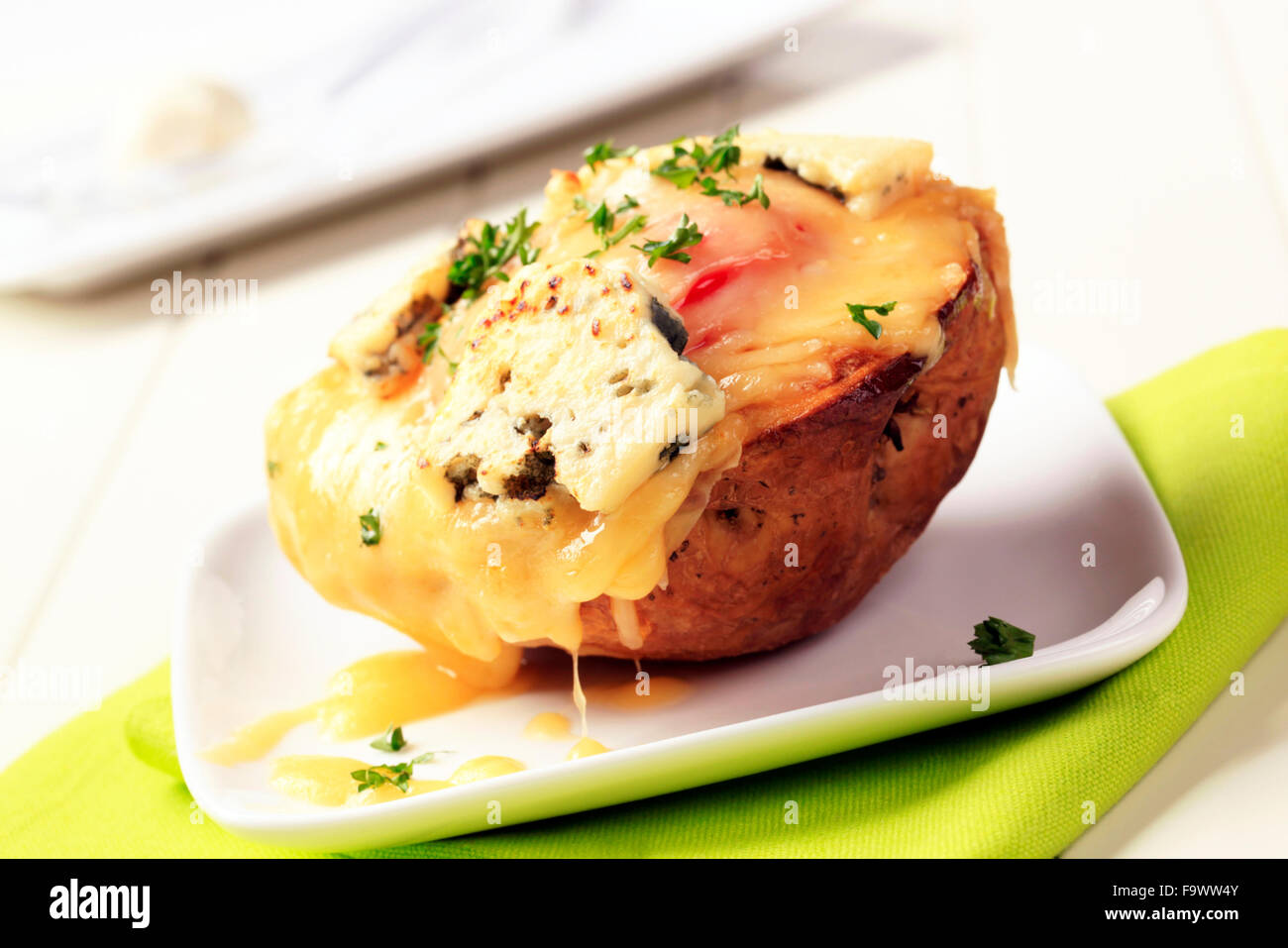 Half jacket potato hi-res stock photography and images - Alamy