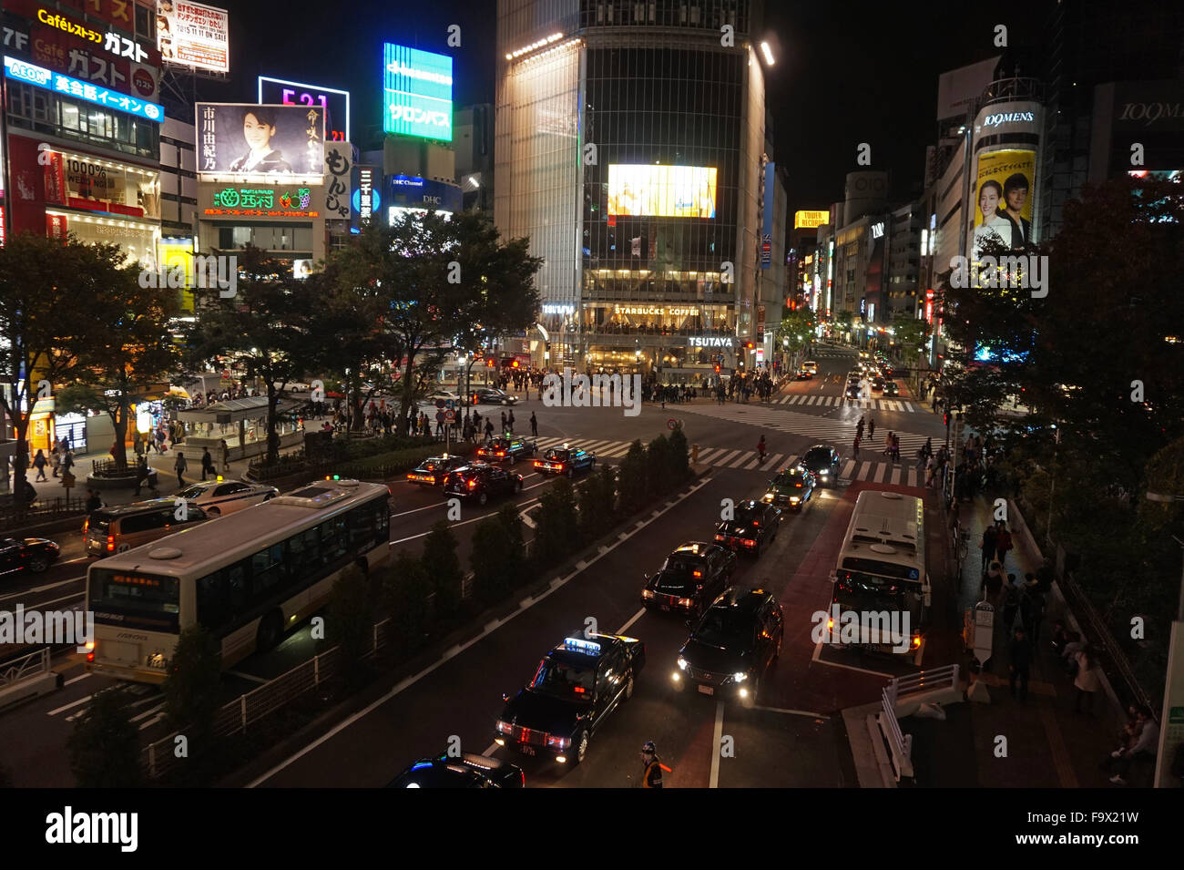 Nightscape in tokyo hi-res stock photography and images - Alamy