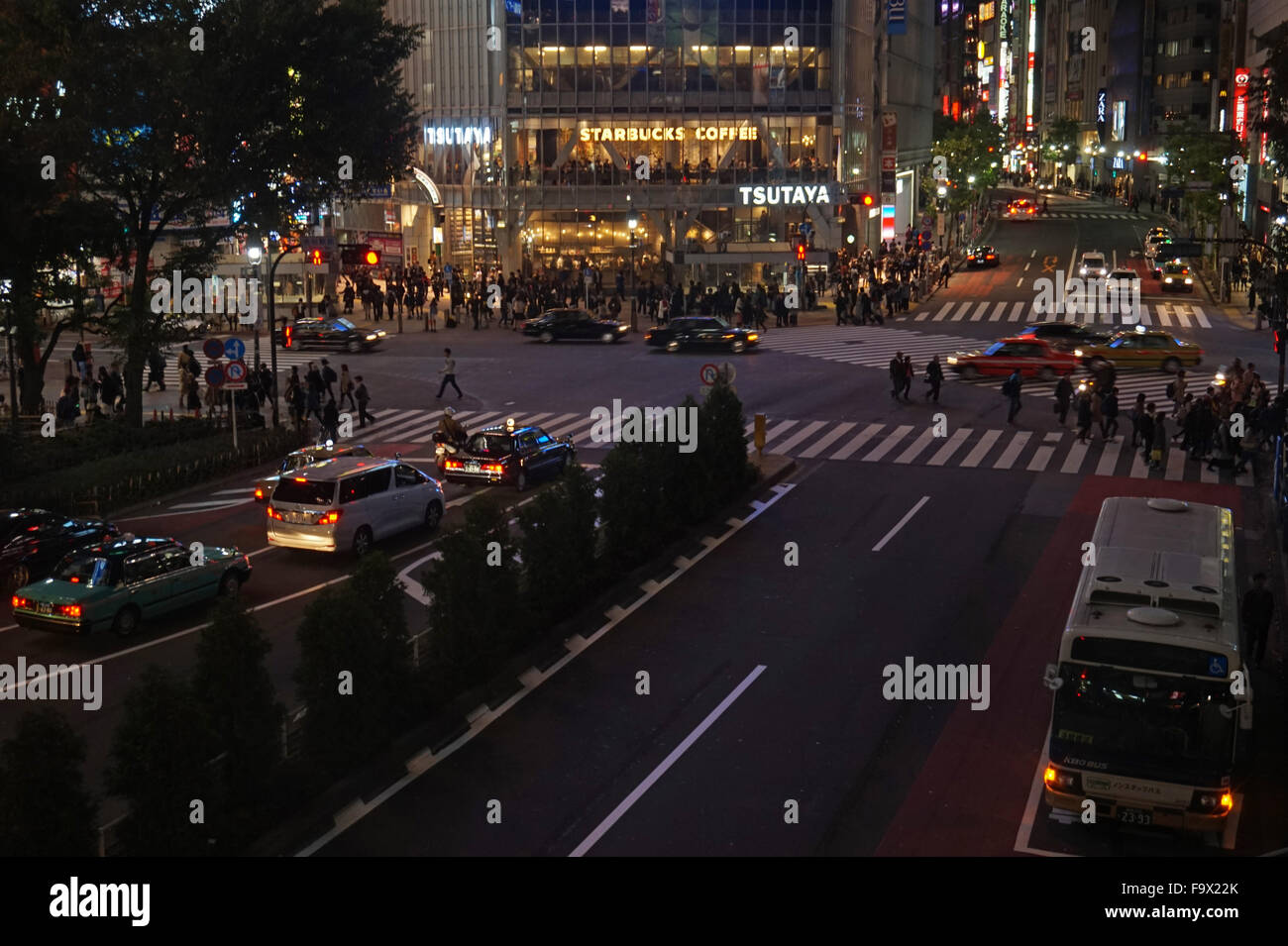 Tokyo japan november night lights hi-res stock photography and images ...