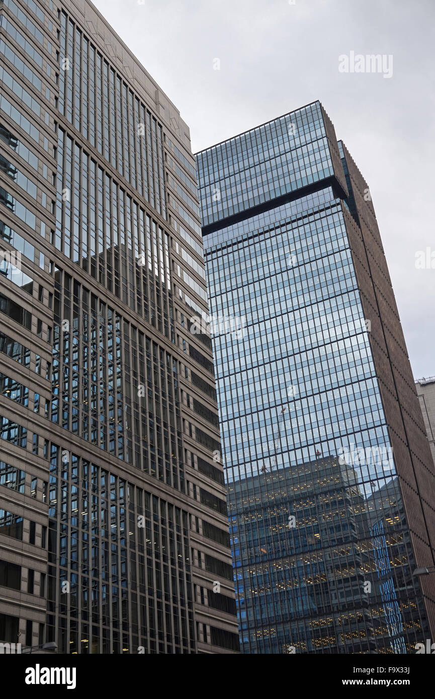 Tokyo japan november tower tower hi-res stock photography and images ...