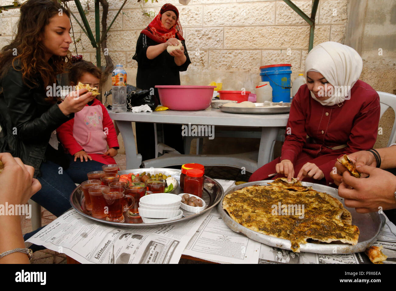 Palestinian food hi-res stock photography and images - Alamy