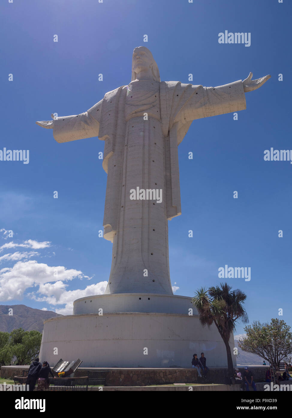 Cochabamba christ hi-res stock photography and images - Alamy