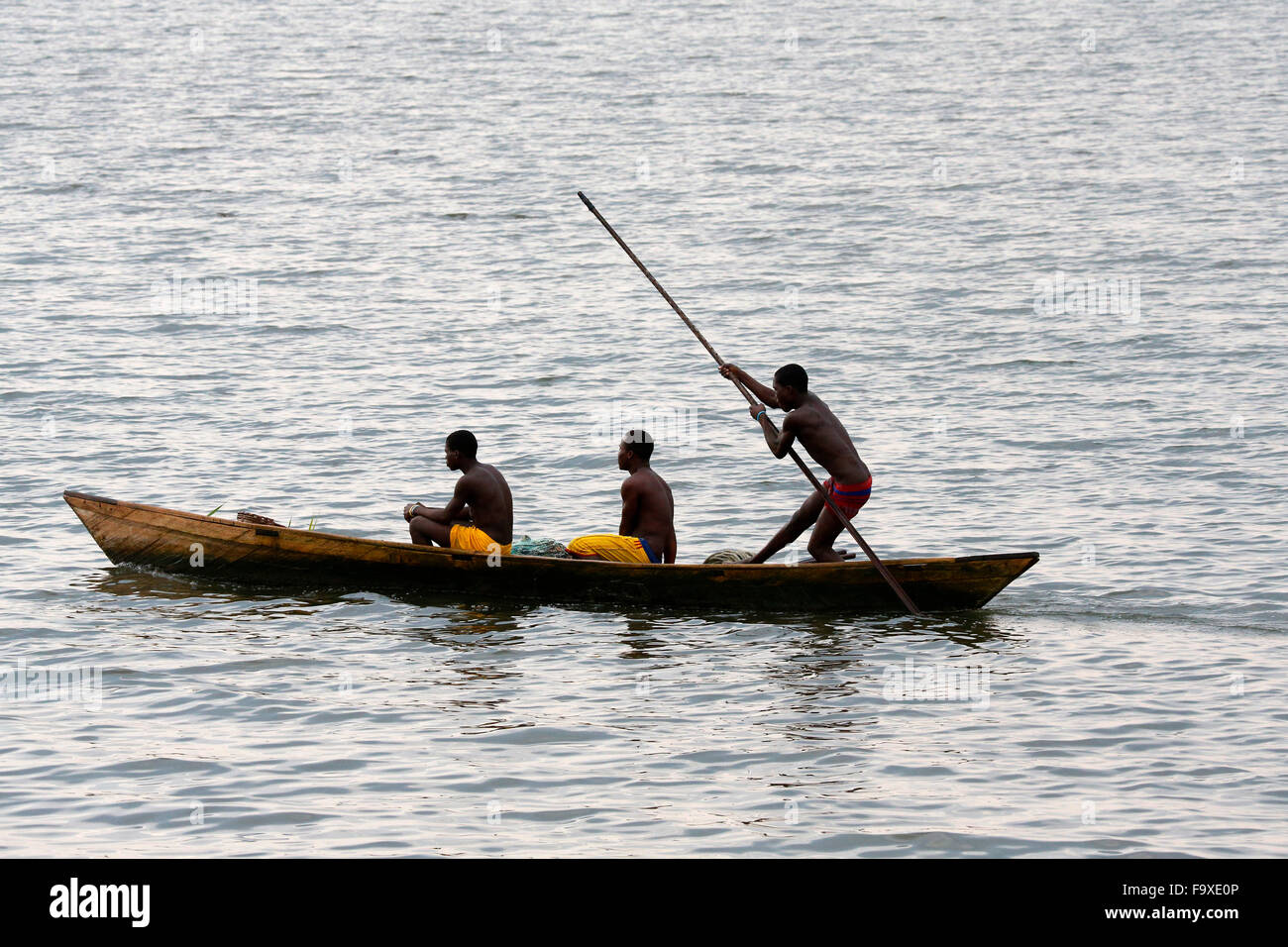 Pirogue hi-res stock photography and images - Alamy