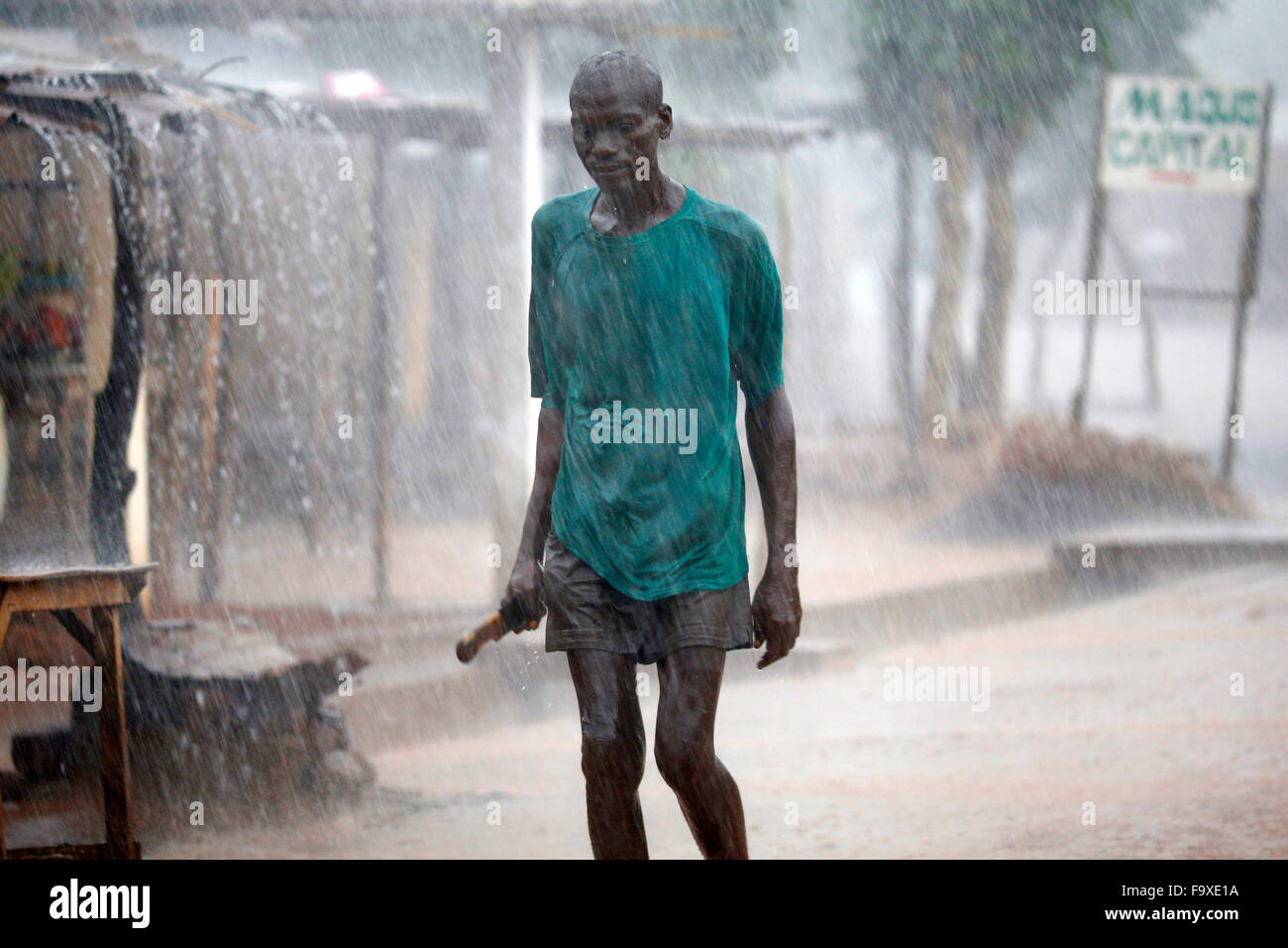 Tropical rain in an African village Stock Photo - Alamy