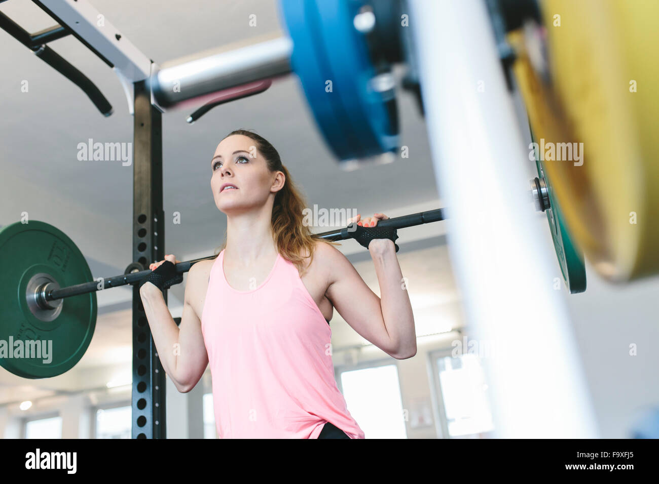 Squats rack hi-res stock photography and images - Alamy