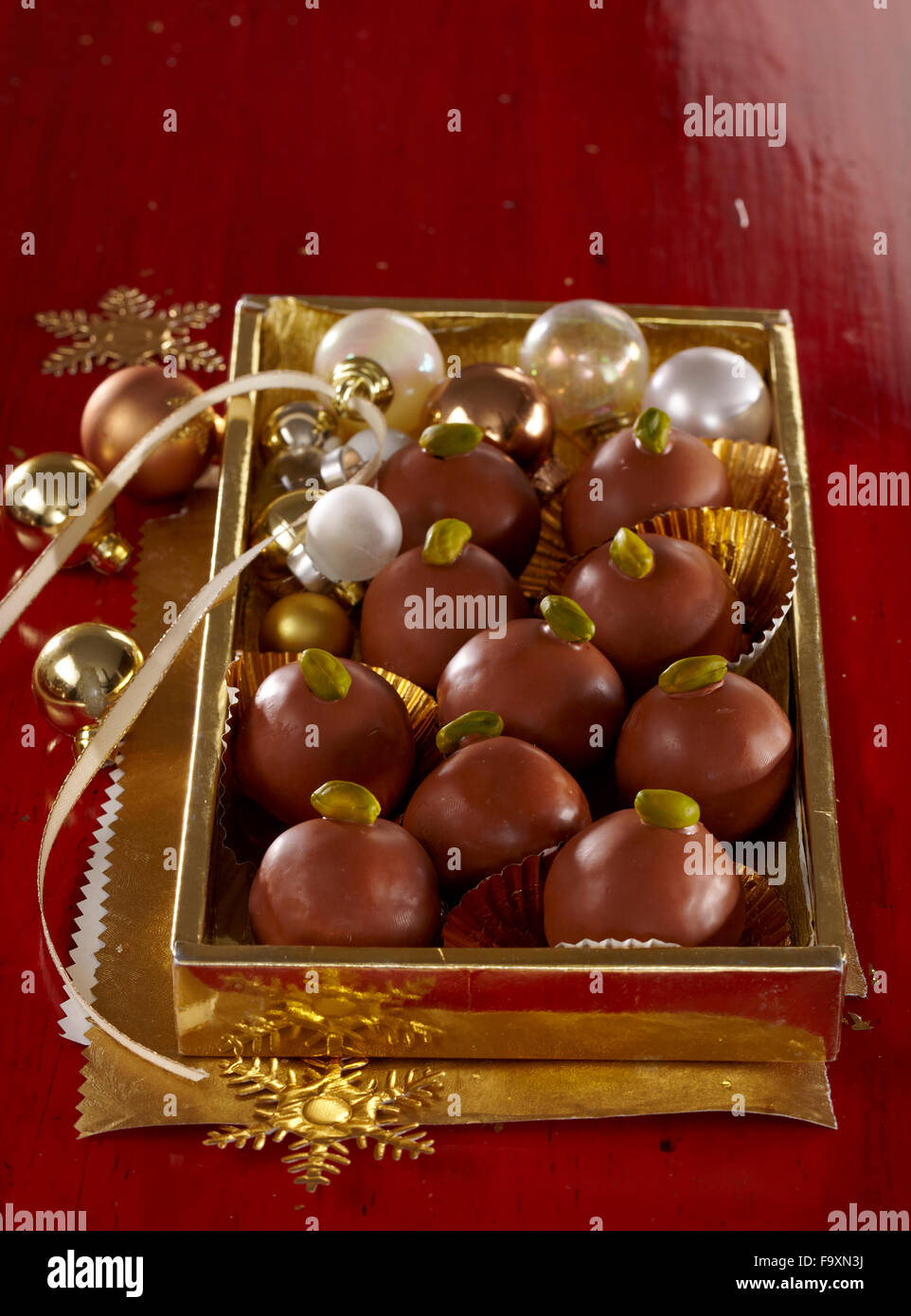 Mozart chocolate balls hi-res stock photography and images - Alamy