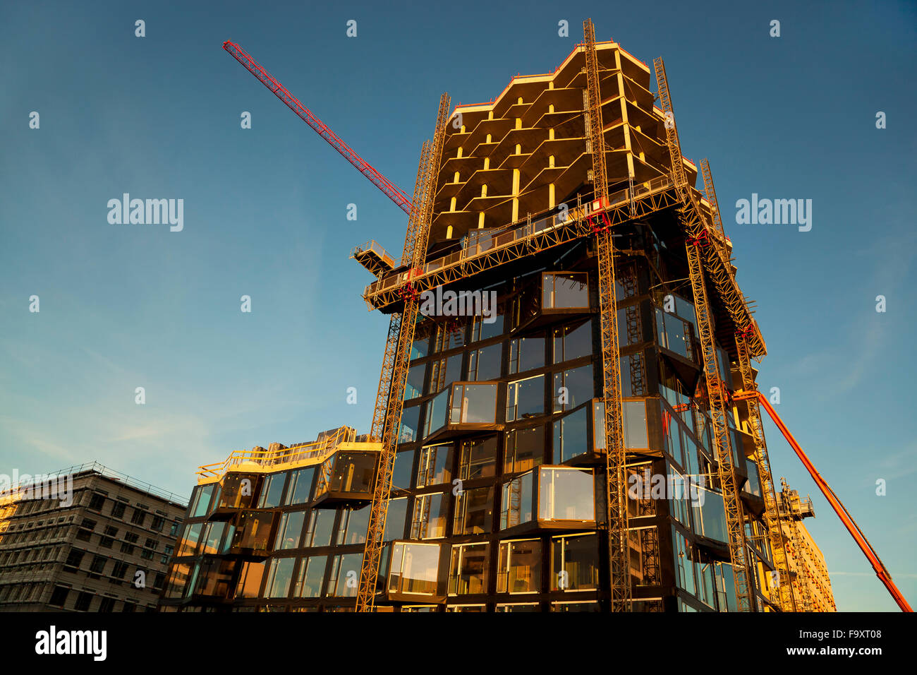Germany, Munich, construction site, high-rise building Stock Photo - Alamy