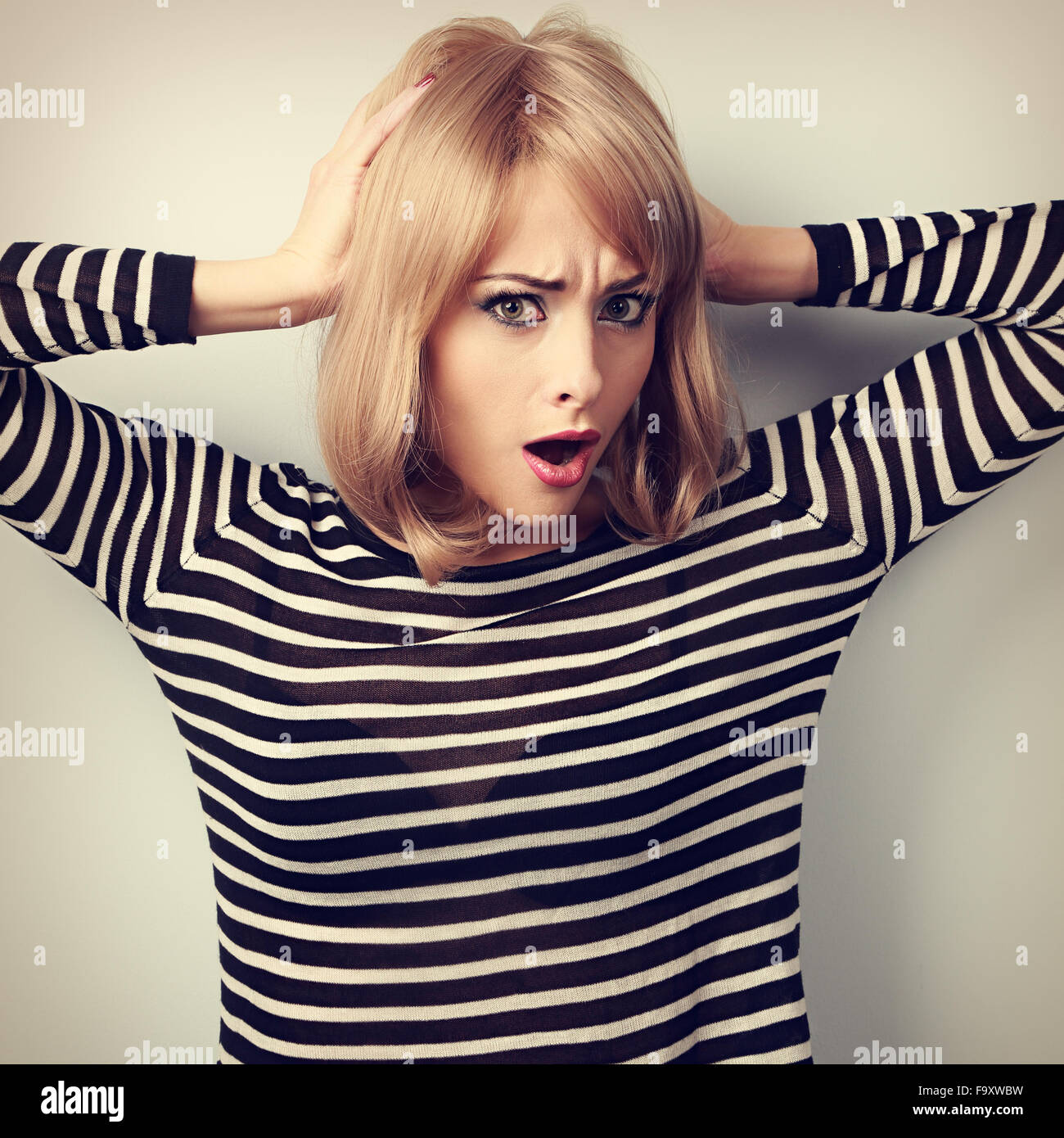 Surprising reaction hi-res stock photography and images - Alamy