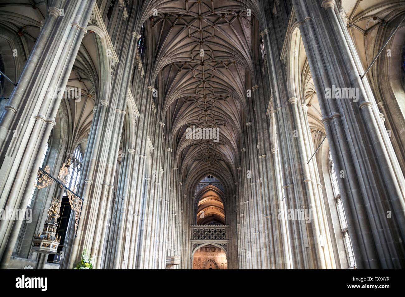 Central nave, interior of Canterbury Cathedral in Canterbury, UK Stock ...
