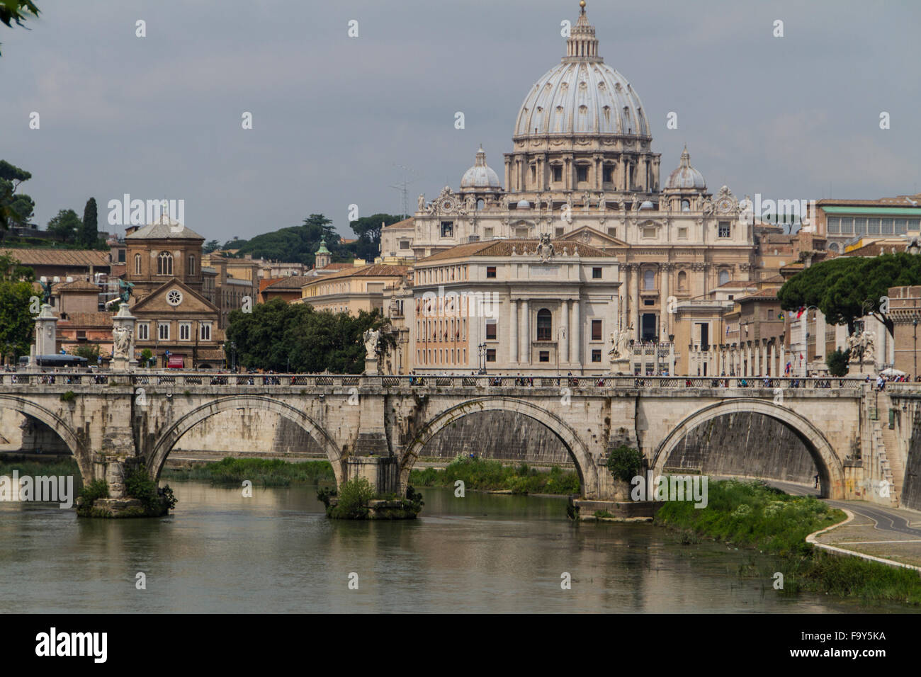 Basilica di San Pietro, Rome Italy Stock Photo - Alamy