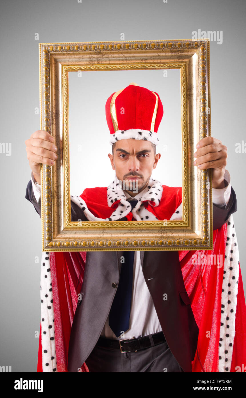 King with picture frame on white Stock Photo - Alamy