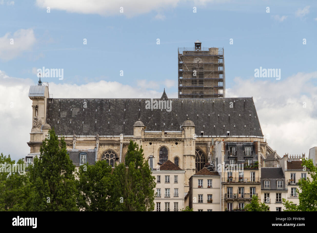 Historic building in Paris France Stock Photo - Alamy
