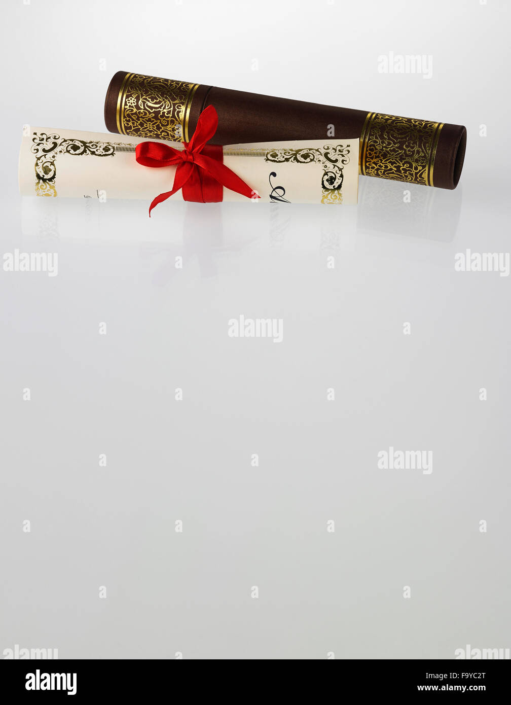 Graduation scroll hi-res stock photography and images - Alamy