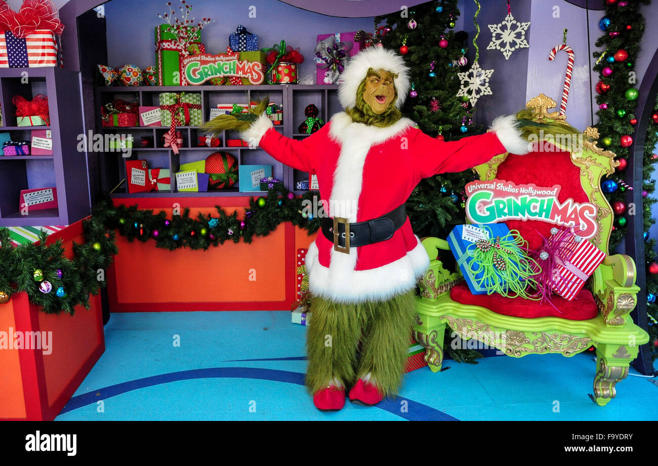 How the grinch stole christmas 2000 hi-res stock photography and images ...