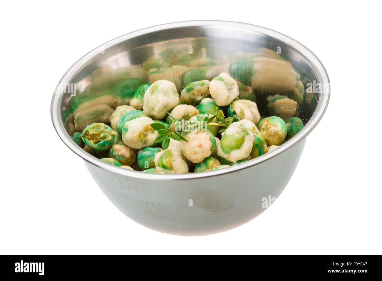 Crispy green peas isolated Stock Photo - Alamy