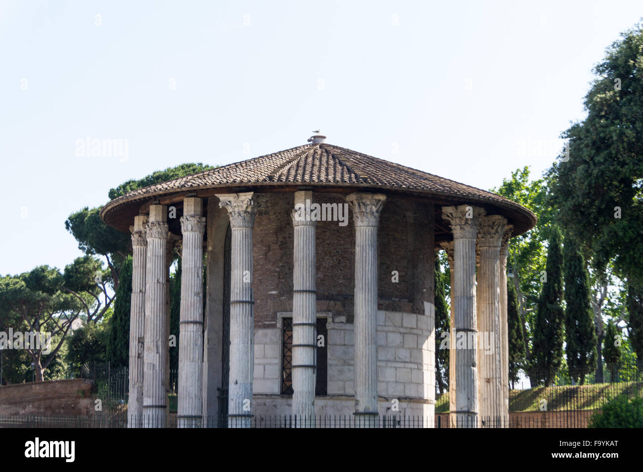 Rome - Vesta temple Stock Photo - Alamy
