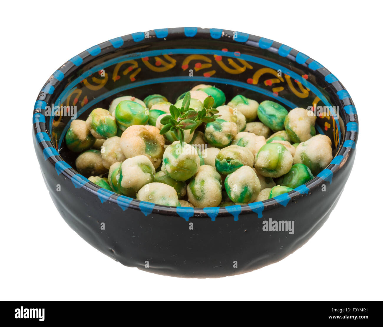Crispy green peas isolated Stock Photo - Alamy