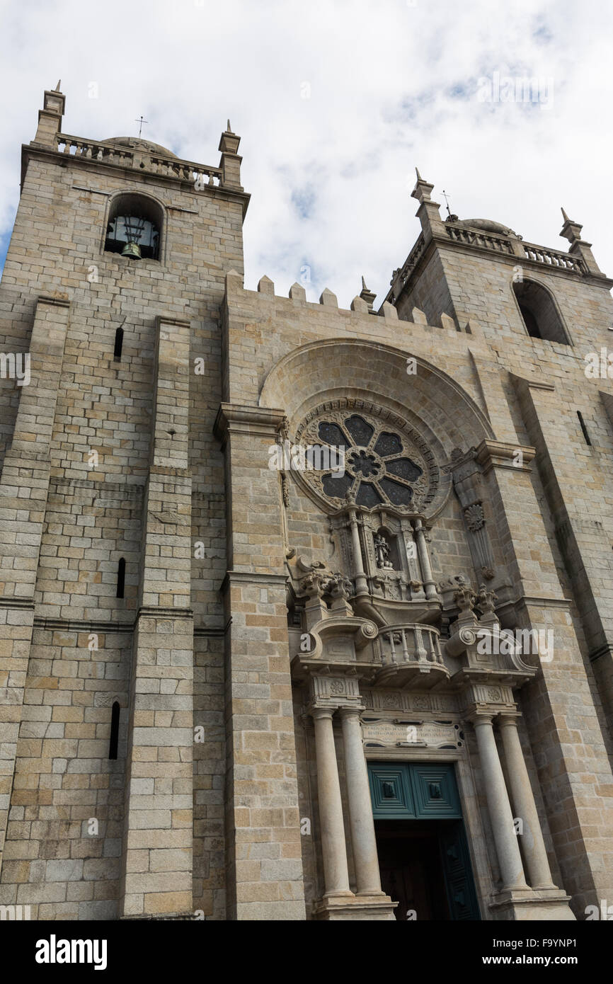 Panoramic view of the Porto Cathedral (Se Porto) - Portugal Stock Photo ...