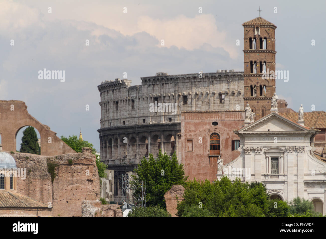 Building ruins and ancient columns in Rome, Italy Stock Photo - Alamy
