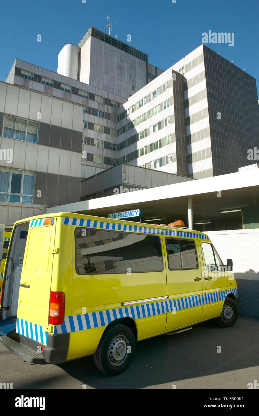 Ambulance at hospital building emergency entrance wide angle Stock ...