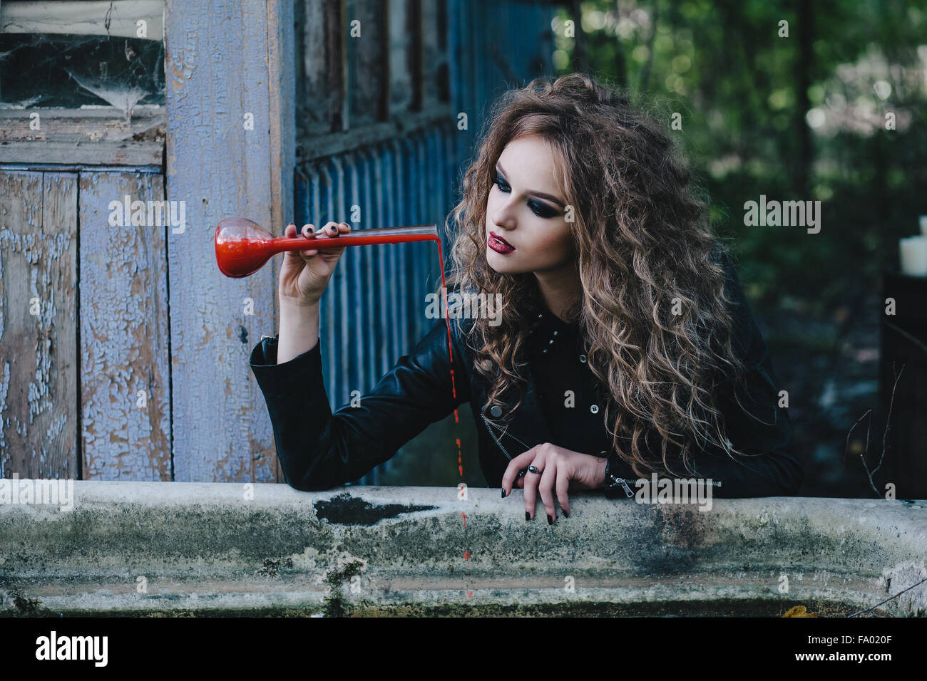 Vintage witch elixir in hand hi-res stock photography and images - Alamy
