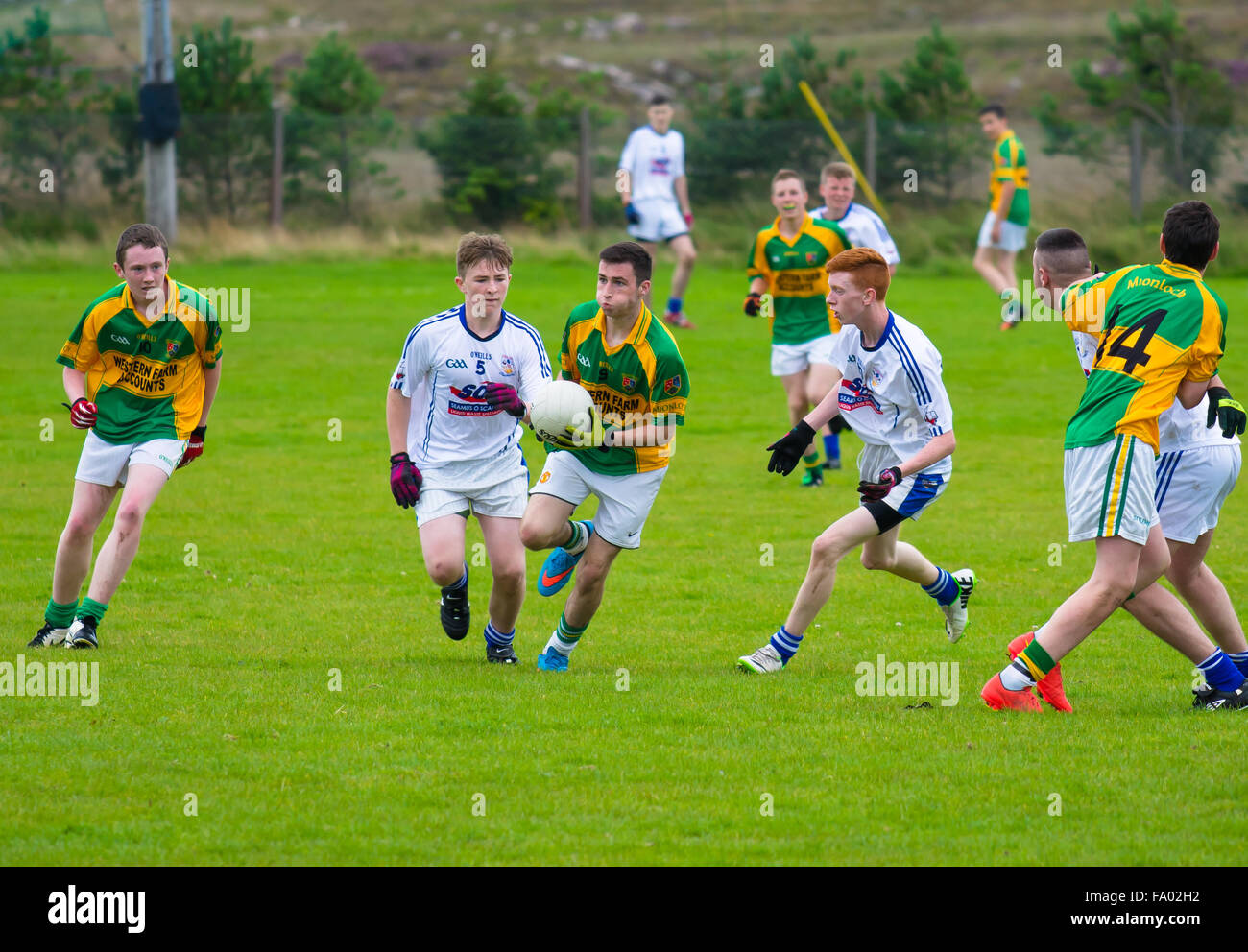 Gaelic football hi-res stock photography and images - Alamy