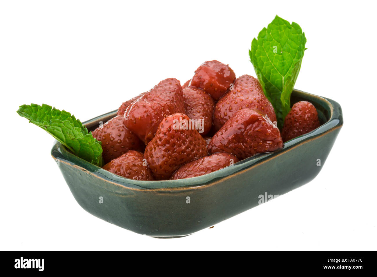 Marinated strawberry with mint Stock Photo - Alamy