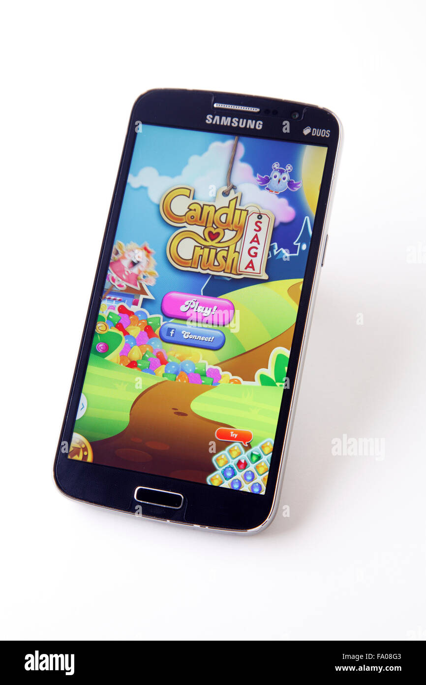 Candy crush game screen hi-res stock photography and images - Alamy