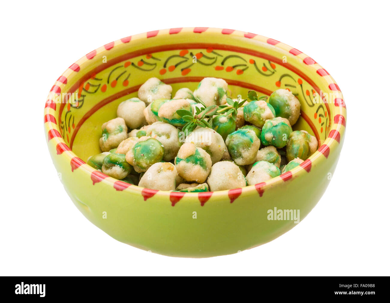 Crispy green peas isolated Stock Photo - Alamy